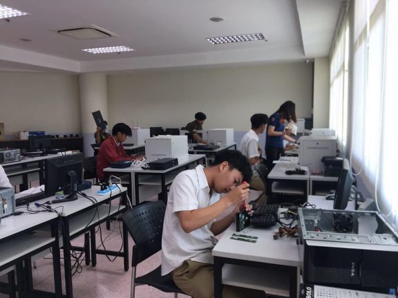 ภาพกิจกรรม การอบรมและสอบมาตรฐานอาชีพด้าน ICT สำหรับนักศึกษา – Academic Service and Training ARIT ...