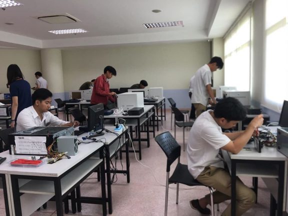 ภาพกิจกรรม การอบรมและสอบมาตรฐานอาชีพด้าน ICT สำหรับนักศึกษา – Academic Service and Training ARIT ...